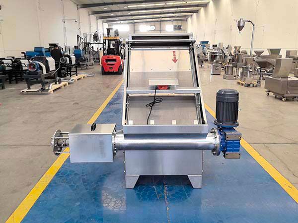 Cow Dung Dewatering Machine | Get Latest Price Here